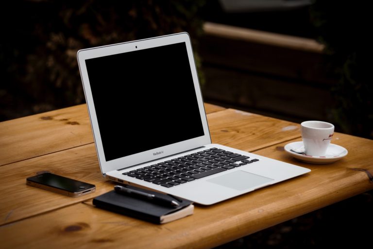 e-book-writer-e-books-ghostwriter-patricia-hughes-writer